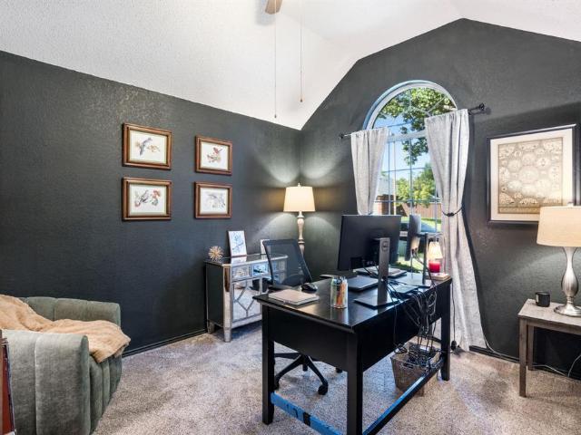 7518 Vista Creek