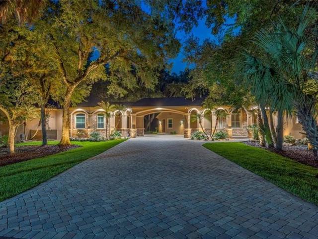 7519 Yardley Way, Tampa, FL 33647