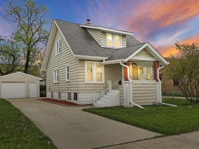 7519 29th Ave, Kenosha, WI 53143 | MLS #1939
