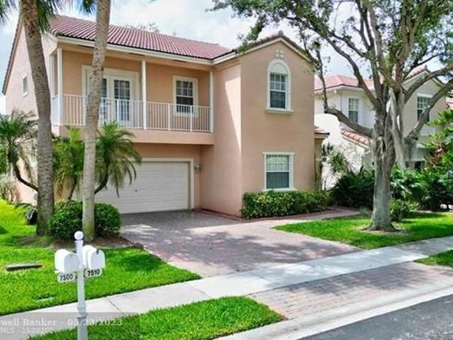 7510 NW 19th Dr, Pembroke Pines, FL 33024