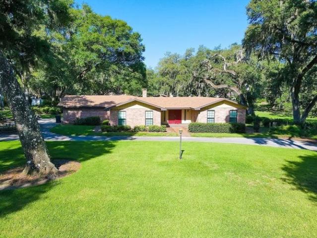 7510 Catherine Dr, Lakeland, FL 33810