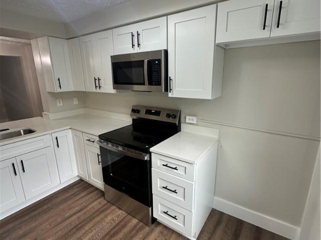 7510 Lafayette Square