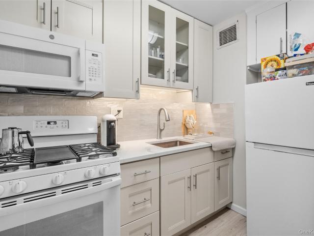 7510 Yellowstone Boulevard 2H