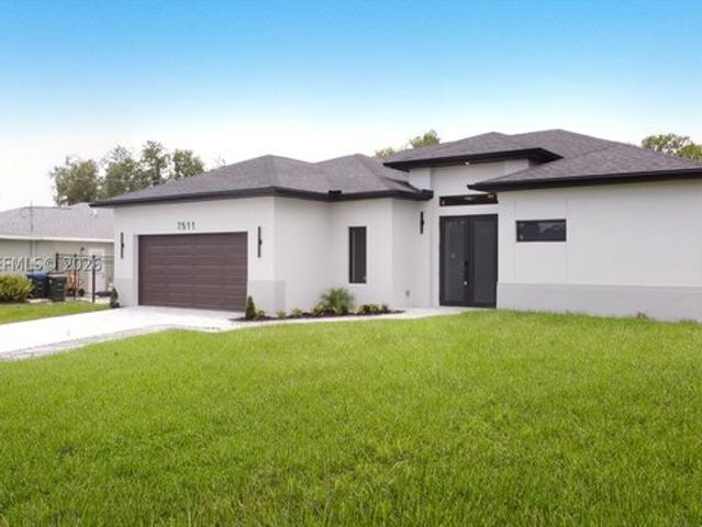 7511 Blutter Rd, North Port, FL 34291