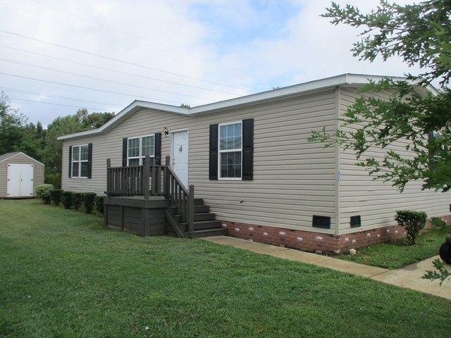7511 Grandview Ridge Dr, Charlotte, NC 28215