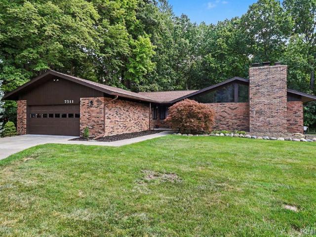 7511 Tiverton Court
