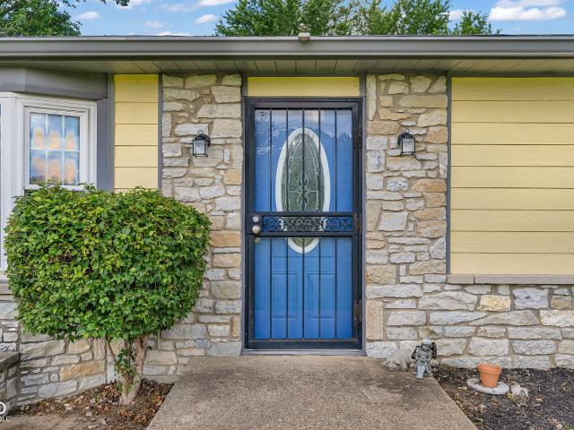 7512 N Henderson Ford Road
