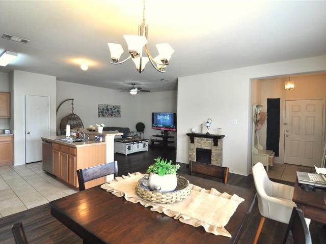 7512 Howling Coyote Ln, Fort Worth, TX 76131 | MLS #21239 | Compass