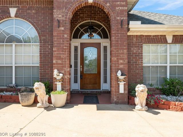 7512 Red Pine Drive