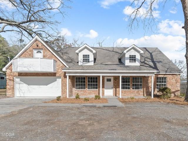 7513 Columbus Rd, Lizella, GA 31052