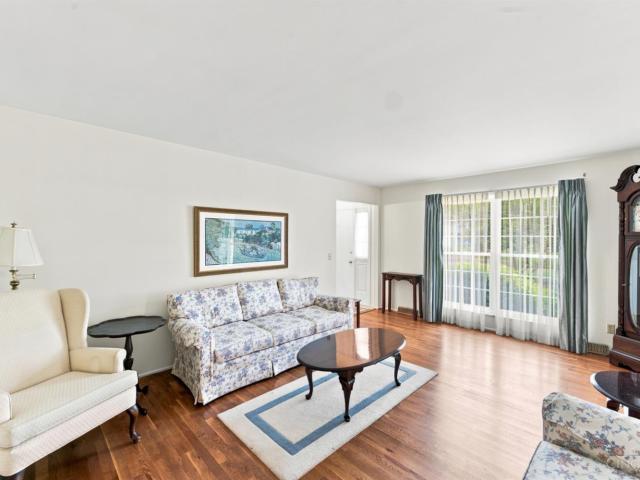 7513 Golf Green Drive