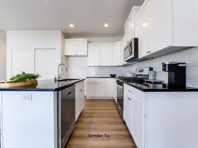 7513 Grapevine Ct, West Richland, WA 99353
