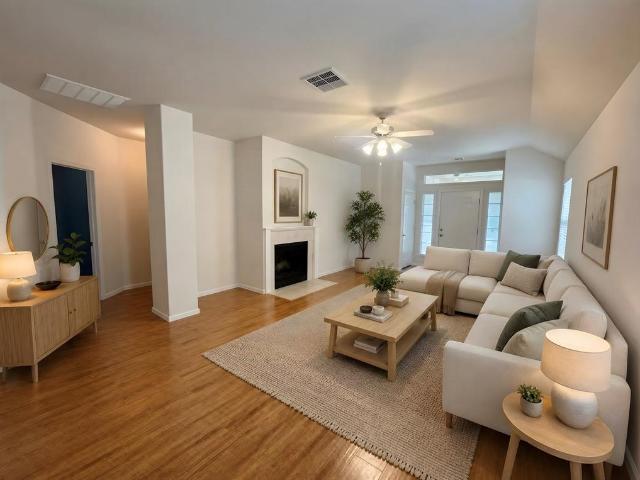 7513 Red Feather Trail