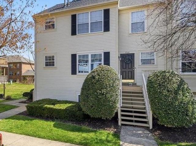 751 751B Cedar Crest Dr, Warrenton, VA 20186