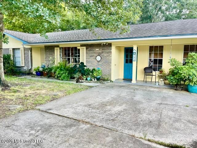 751 Canterbury Drive