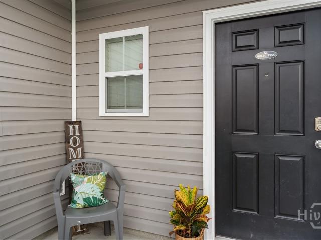751 Fairview Cir