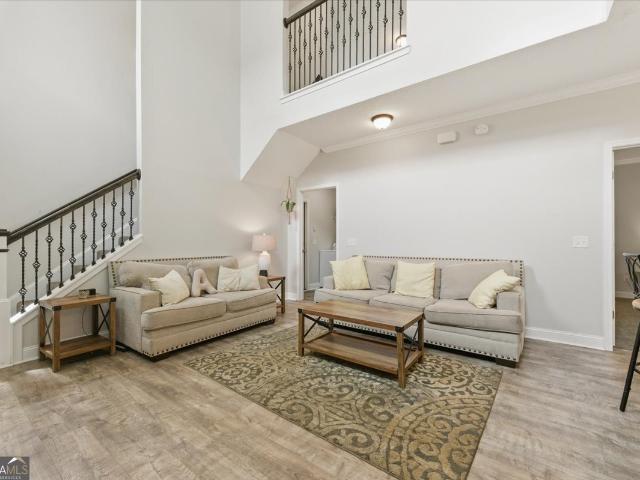 751 Fairview Circle