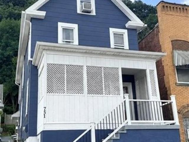 751 Freeport Rd, Creighton, PA 15030