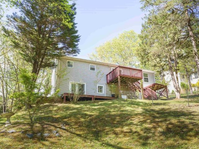 751 Jonquil Rd