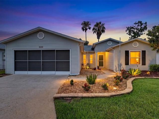 751 Old Oaks Ln, Leesburg, FL 34748