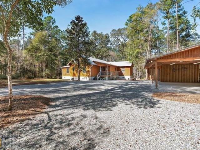 751 N Bluff Rd, White Oak, GA 31568