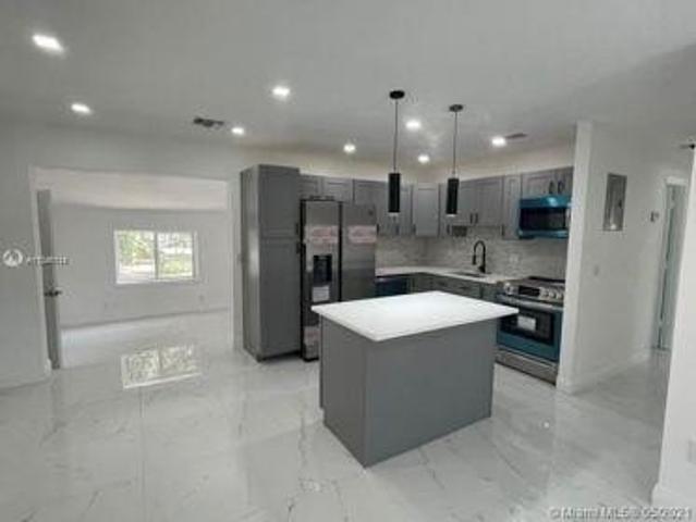 751 NW 18th St, Pompano Beach, FL 33060