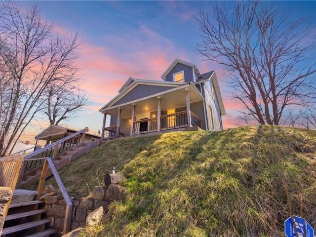 751 Stewart Ave, Kansas City, KS 66101 | MLS #2603