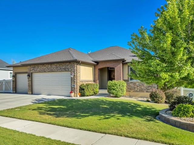 751 W Hillside Dr, Lehi, UT 84043