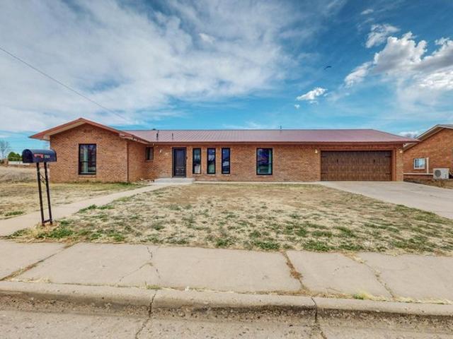 751 Terrace Dr, Las Vegas, NM 87701