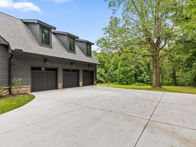 7524 Sawyer Pike