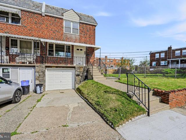 7525 Dickens Place