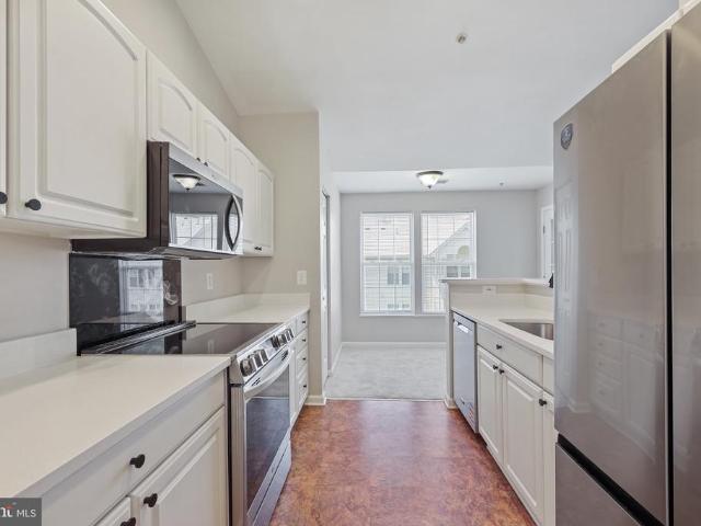 7525 K Snowpea Court # 94