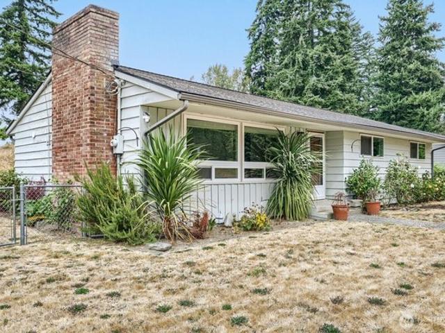 7525 th St SW, Lynnwood, WA 98036