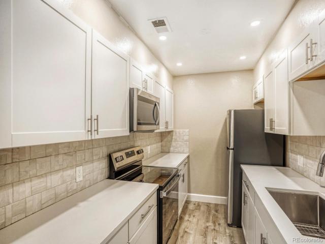 7525 W 62nd Ave, Unit 10, Arvada, CO 80003 | MLS #3861 | Compass