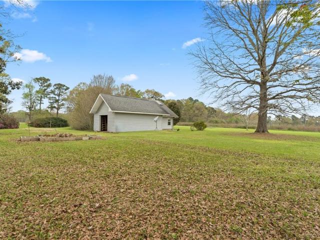 75264 Hwy 1054 Highway