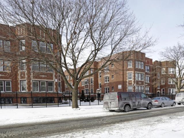 7526 36 S Colfax Ave 3 Bedroom Apartment for Rent at 7526 S Colfax Ave, Chicago, IL 60649 South Shore