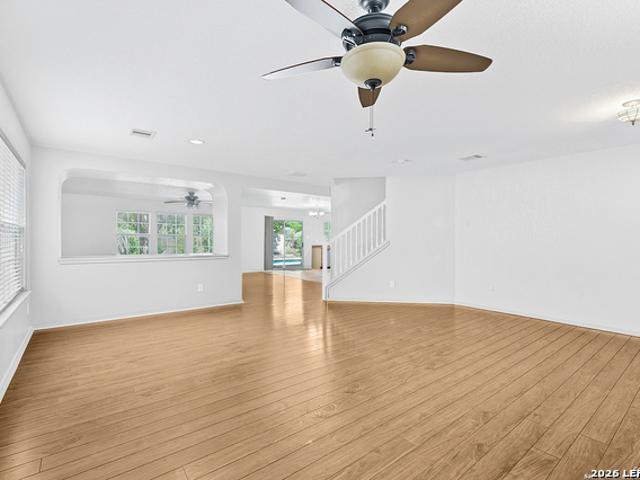 7527 Escada Crest