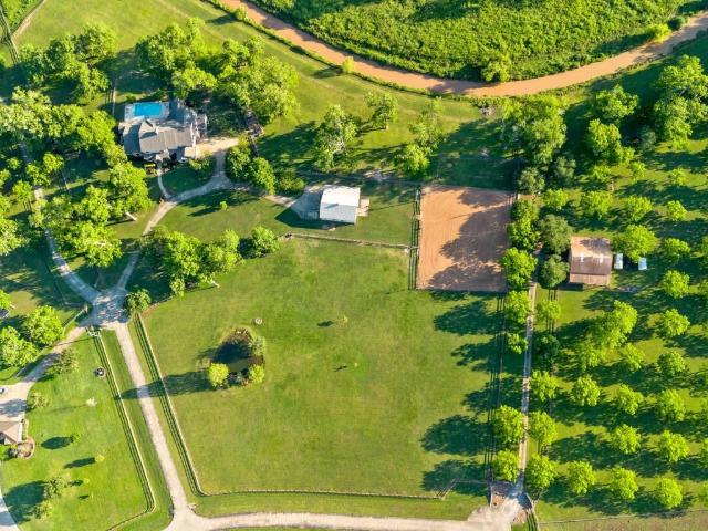 7527 Foster Island Drive