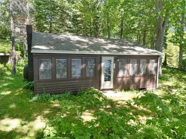 7527 Lake Bluff Road