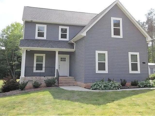 7527 Swaney Rd, Browns Summit, NC 27214