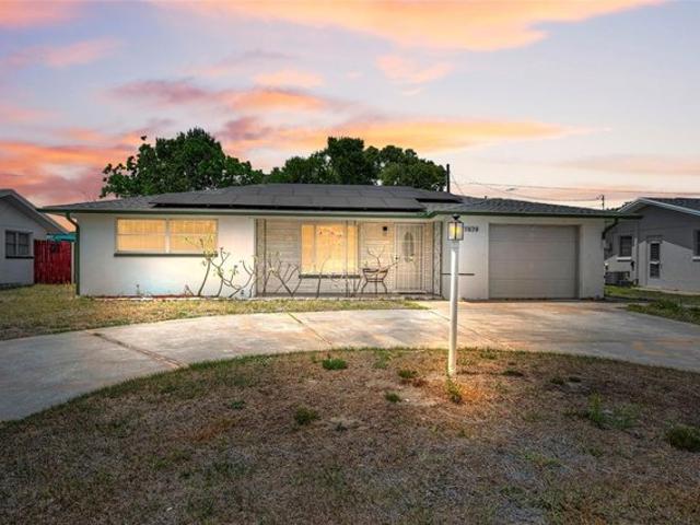 7529 Redcoat Ave, Port Richey, FL 34668