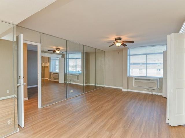 7520 Hornwood Dr Unit 201W, Houston, TX 77036