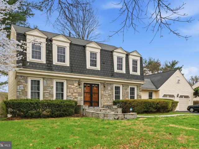 7520 Royal Dominion Dr, Bethesda, MD 20817 | MLS #MDMC2224 | Compass