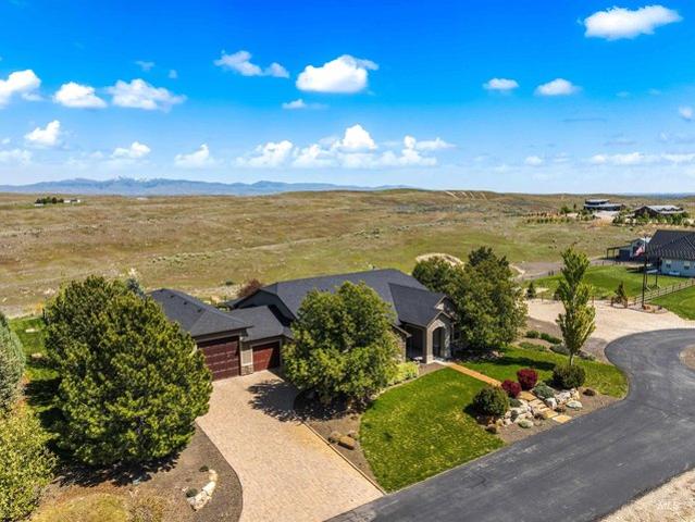 7521 N Grand Ridge Ln, Eagle, ID 83616