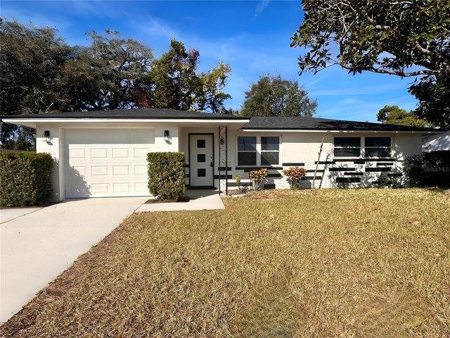 7521 Bougenville Dr, Port Richey, FL 34668