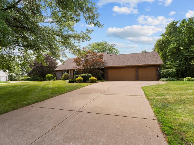 7521 Carriage Court