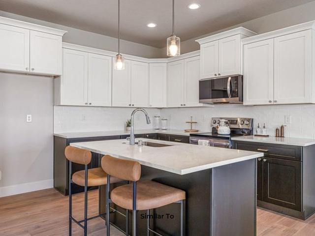 7521 Grapevine Ct, West Richland, WA 99353