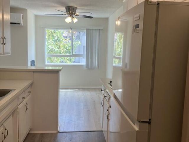 7521 Hampton Avenue 303