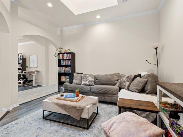 7521 Summer Meadows Drive