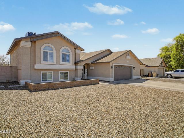 7521 W Willow Ave, Peoria, AZ 85381 | MLS #7010 | Compass